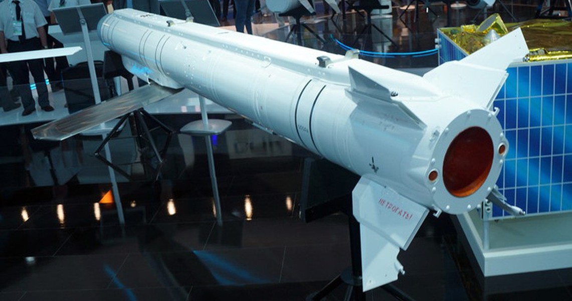 Bom lượn thông minh Grom E2 của Nga uy lực cỡ nào? | Báo điện tử An ...