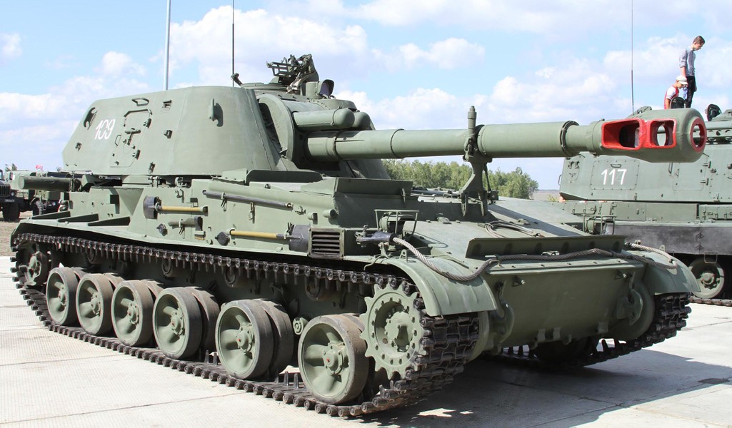 Cận cảnh pháo tự hành 2S3 Akatsiya Nga dội hỏa lực hạ mục tiêu | Báo điện tử An ninh Thủ đô